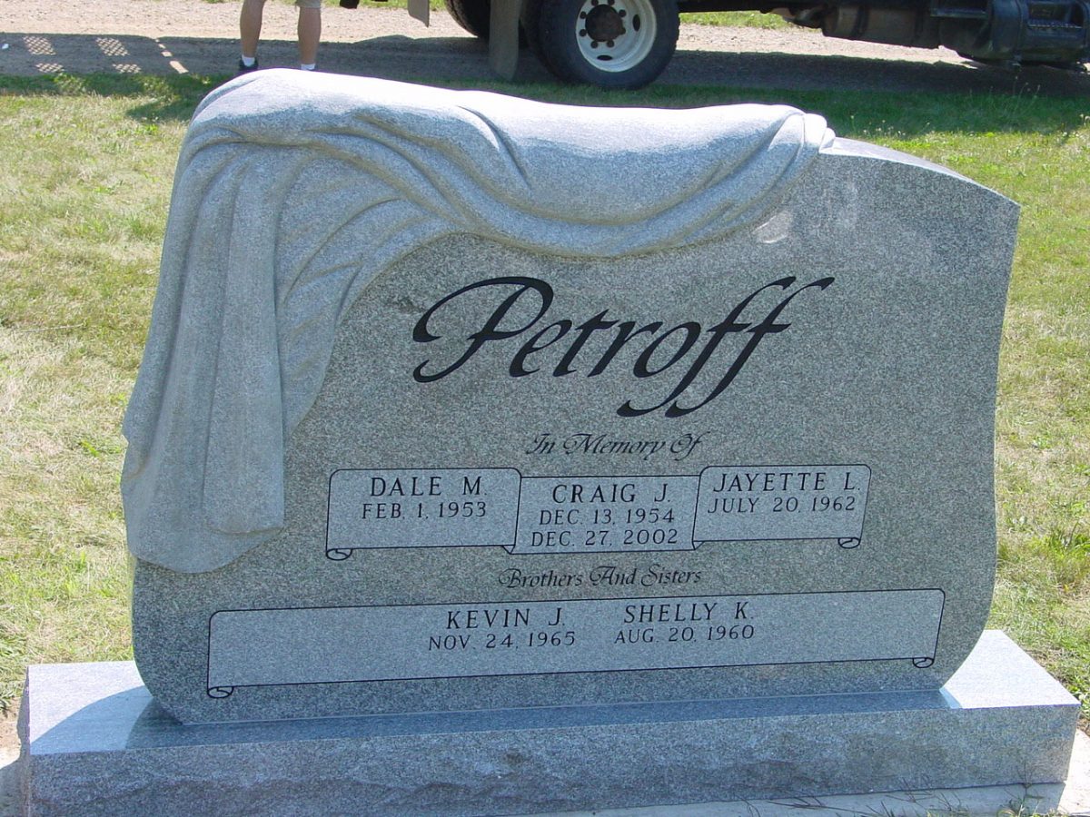 Custom Memorials - Patten's Michigan Monument Company